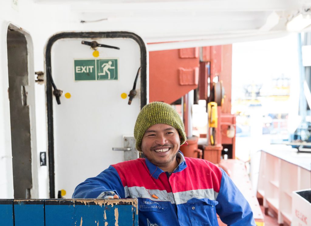 10 WAYS TO STAY HEALTHY AT SEA - Marine Society